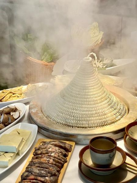 石锅鱼哪里的最正宗_石锅鱼发源地在哪里-第3张图片-山城妙识