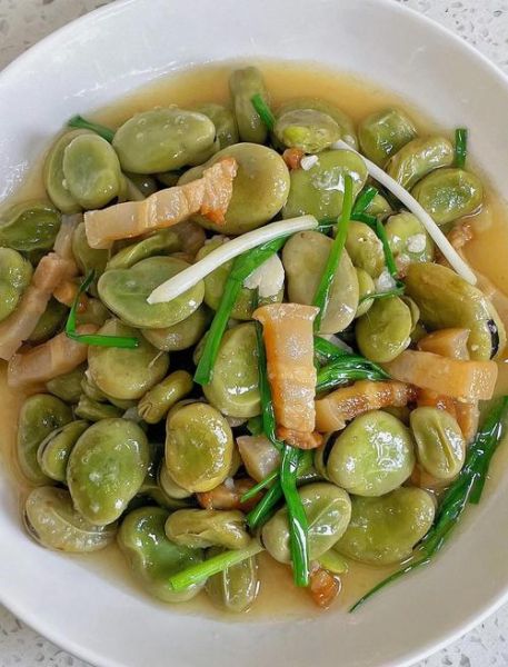 蚕豆怎么烧好吃_蚕豆烧法技巧-第1张图片-山城妙识 蚕豆怎么烧好吃_蚕豆烧法技巧-第1张图片-山城妙识