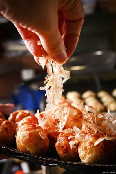 章鱼丸子上的木屑是什么_章鱼烧表面碎屑能吃吗-第2张图片-山城妙识