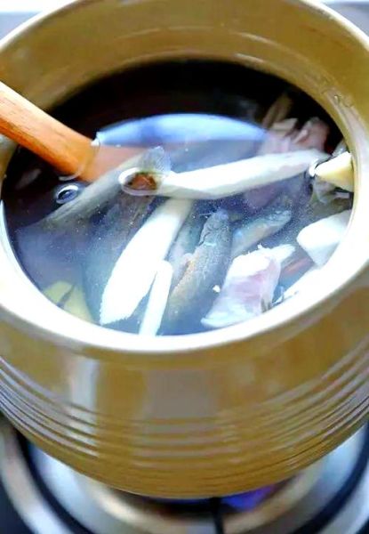 泥鳅淮山汤的做法_泥鳅淮山汤的功效与禁忌-第3张图片-山城妙识