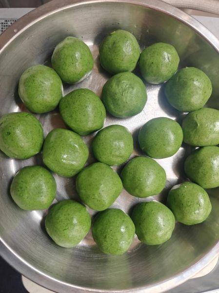 艾叶糍粑的功效与作用_孕妇能吃艾叶糍粑吗-第1张图片-山城妙识