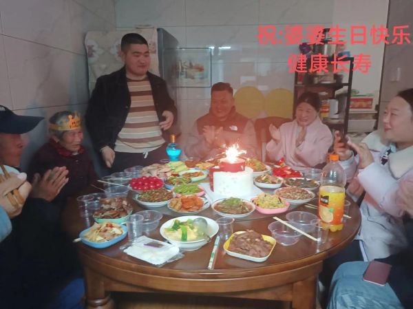 生日宴菜单16个菜有哪些_如何搭配更出彩-第2张图片-山城妙识 生日宴菜单16个菜有哪些_如何搭配更出彩-第2张图片-山城妙识