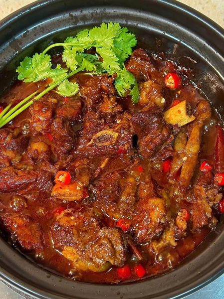 红烧牛排怎么做才好吃_红烧牛排最正宗的做法-第2张图片-山城妙识