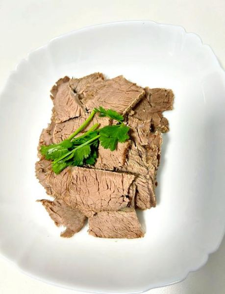 煮五香牛肉的正确方法_五香牛肉配料有哪些-第1张图片-山城妙识