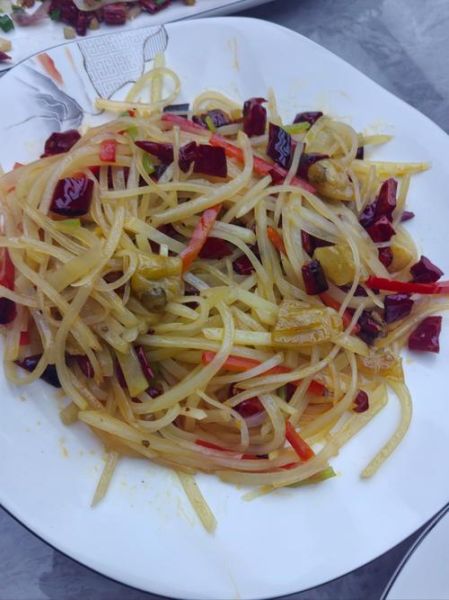 土豆丝怎么炒才脆_土豆丝图片真实做法-第3张图片-山城妙识 土豆丝怎么炒才脆_土豆丝图片真实做法-第3张图片-山城妙识