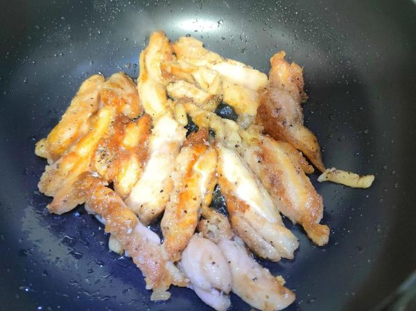 香煎龙利鱼怎么煎不碎_龙利鱼煎多久才熟-第3张图片-山城妙识