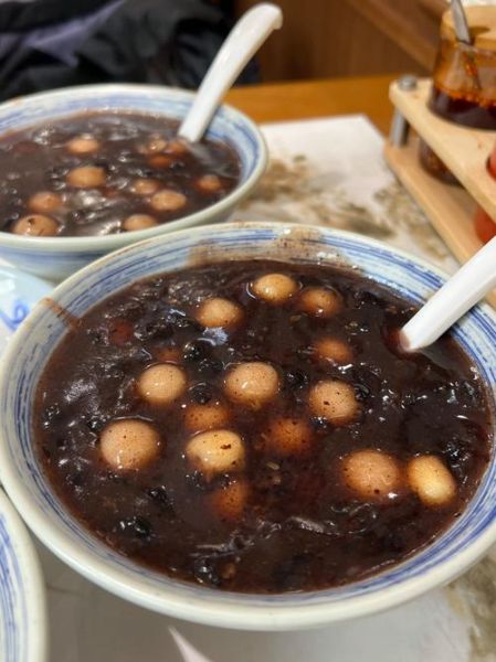 酒酿赤豆元宵的功效_适合什么人吃-第2张图片-山城妙识