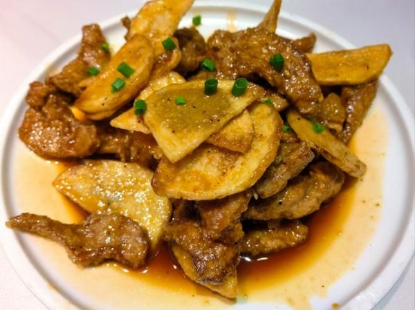 红烧蹄膀怎么做_红烧蹄膀的做法步骤图-第2张图片-山城妙识