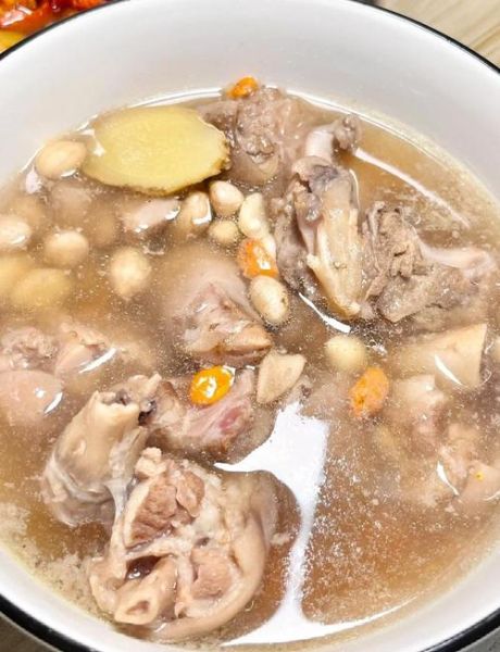 猪蹄花生汤下奶怎么做_猪蹄花生汤下奶多久见效-第2张图片-山城妙识