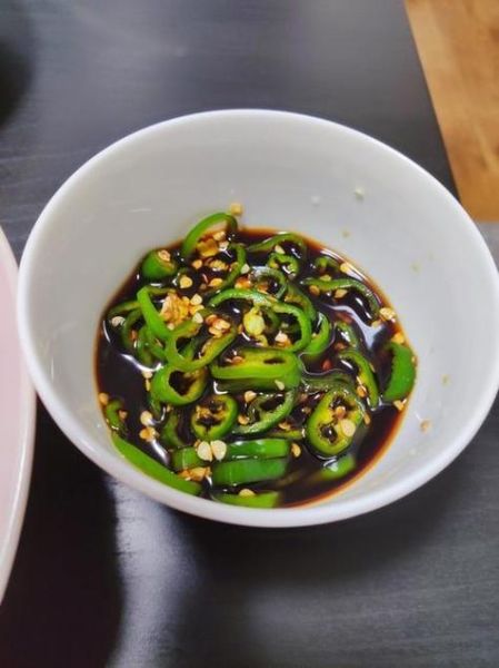 腌辣椒圈怎么保存不坏_家常做法大全窍门-第1张图片-山城妙识