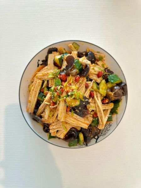 凉拌腐竹怎么做_腐竹的做法大全家常菜-第2张图片-山城妙识 凉拌腐竹怎么做_腐竹的做法大全家常菜-第2张图片-山城妙识