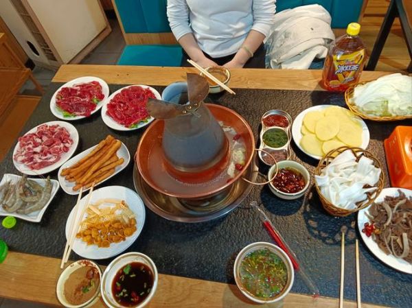 涮羊肉起源于元朝吗_历史真相揭秘-第3张图片-山城妙识 涮羊肉起源于元朝吗_历史真相揭秘-第3张图片-山城妙识