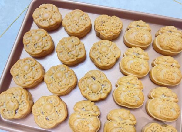 烤箱月饼怎么做_家用烤箱月饼配方-第3张图片-山城妙识