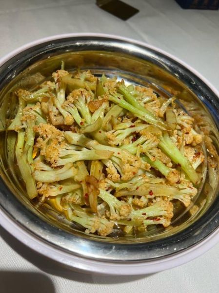 凉拌花椰菜怎么做_花椰菜焯水几分钟才脆-第1张图片-山城妙识