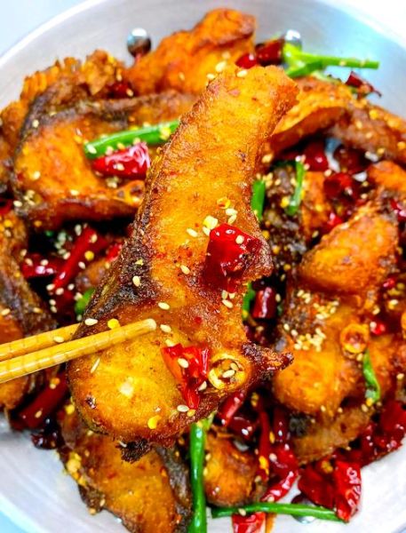 红烧草鱼块怎么做才入味_红烧草鱼块用什么调料最香-第1张图片-山城妙识