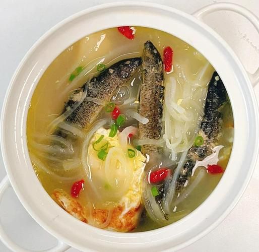 泥鳅炖什么最补肾_泥鳅炖什么补肾效果最好-第1张图片-山城妙识