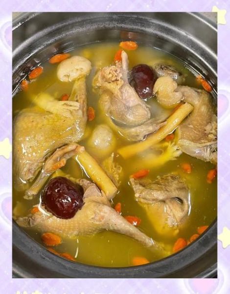 病人鸽子汤怎么炖最补_术后鸽子汤放什么药材好-第2张图片-山城妙识