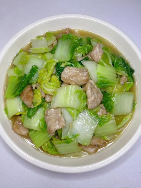 白菜炒肉怎么炒好吃_白菜炒肉先炒肉还是先炒白菜-第1张图片-山城妙识