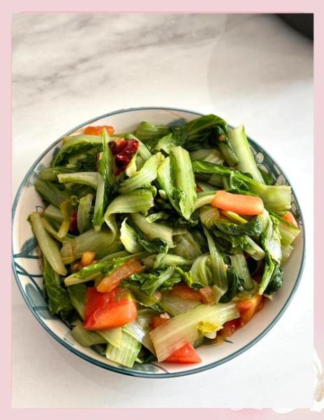 小白菜怎么炒才好吃_小白菜炒多久才脆嫩-第2张图片-山城妙识