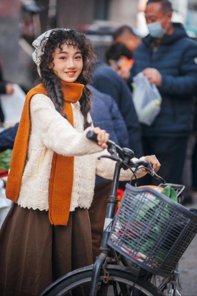 小山竹是谁_小山竹个人资料介绍-第1张图片-山城妙识