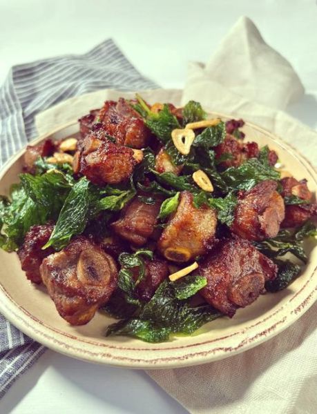 油炸排骨怎么做才酥脆_油炸排骨的做法大全家常视频-第1张图片-山城妙识