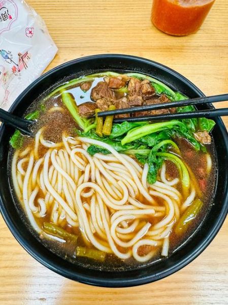 桂林米粉哪家好吃_桂林米粉排行榜前十名-第2张图片-山城妙识 桂林米粉哪家好吃_桂林米粉排行榜前十名-第2张图片-山城妙识