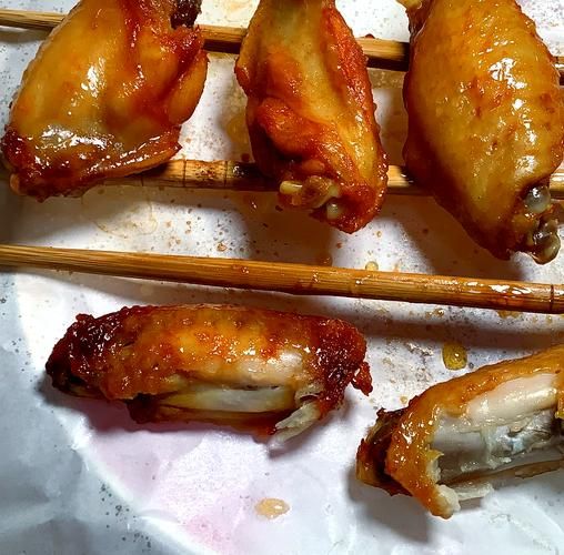 美的微波炉烤鸡翅怎么做_美的微波炉烤鸡翅要多久-第2张图片-山城妙识