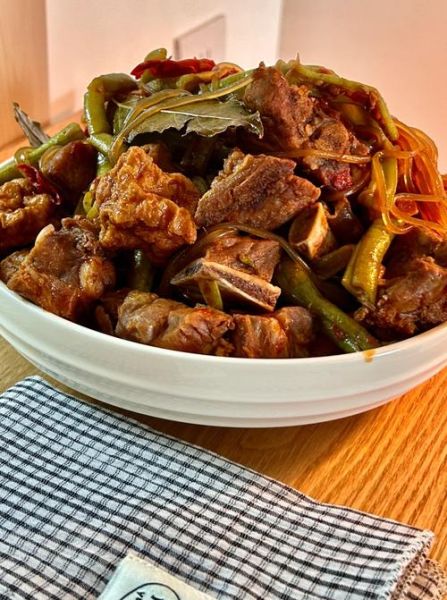 豆角焖排骨怎么做_豆角焖排骨需要焯水吗-第2张图片-山城妙识