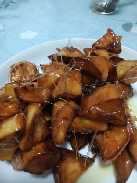 拔丝地瓜怎么做_家庭版拔丝地瓜视频教程-第3张图片-山城妙识