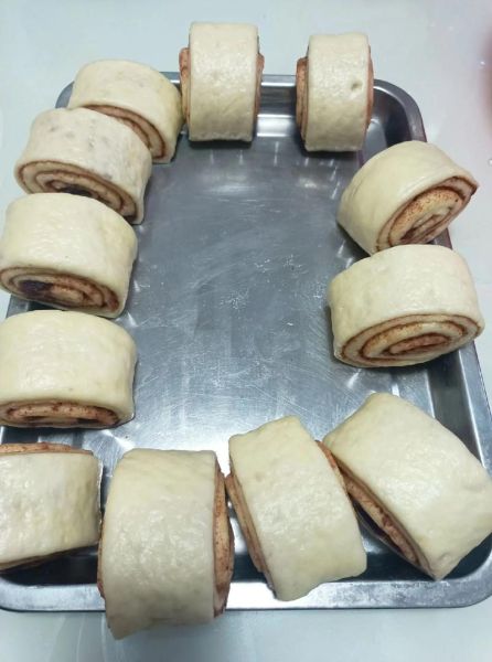 花卷怎么捏_花卷一压一捏技巧-第2张图片-山城妙识 花卷怎么捏_花卷一压一捏技巧-第2张图片-山城妙识