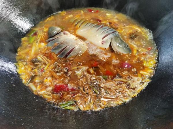 农家炖鱼怎么做_农家炖鱼图片大全-第3张图片-山城妙识