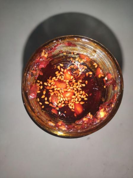 凉拌菜辣椒油怎么做_辣椒油用什么油最香-第3张图片-山城妙识 凉拌菜辣椒油怎么做_辣椒油用什么油最香-第3张图片-山城妙识