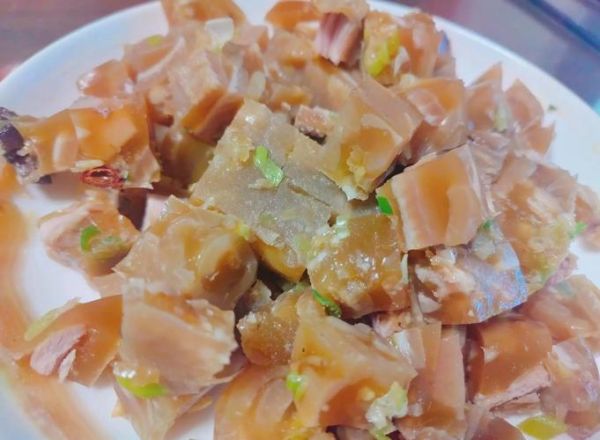 冻冻肉怎么做好吃_冻冻肉的家常做法图解-第1张图片-山城妙识