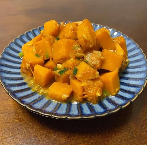 炒南瓜要削皮吗_南瓜皮能不能吃-第1张图片-山城妙识