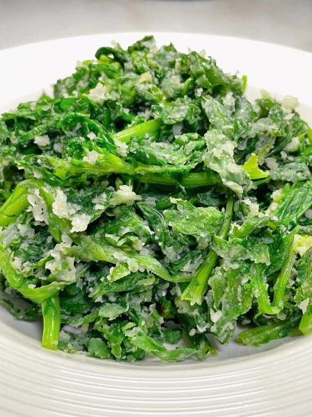 蒸茼蒿蒸几分钟_蒸茼蒿不塌不黄的窍门-第1张图片-山城妙识