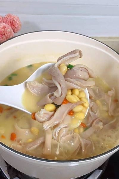 肚条炖汤的做法大全_肚条炖汤怎么做好吃-第3张图片-山城妙识