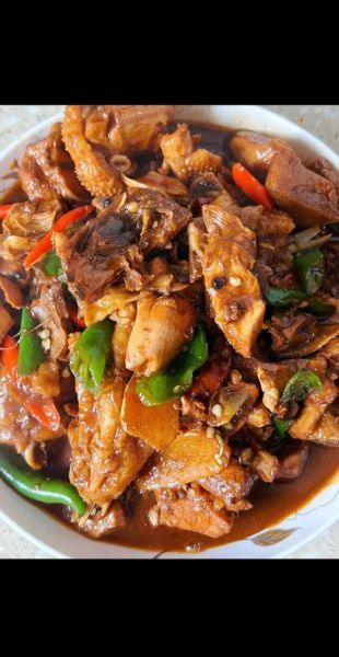 啤酒红烧鸡块怎么做_家常啤酒鸡块做法-第2张图片-山城妙识 啤酒红烧鸡块怎么做_家常啤酒鸡块做法-第2张图片-山城妙识