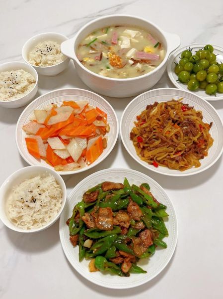 午餐吃什么好_午餐图片大全怎么拍-第3张图片-山城妙识