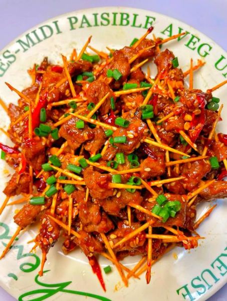 邵阳牙签牛肉怎么做_正宗牙签牛肉腌制配方-第2张图片-山城妙识 邵阳牙签牛肉怎么做_正宗牙签牛肉腌制配方-第2张图片-山城妙识