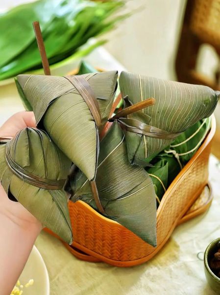 粽子放碱和不放碱的区别_碱水粽口感差异-第3张图片-山城妙识