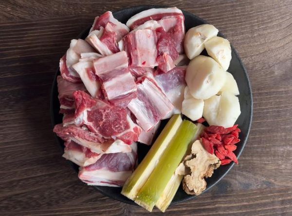 羊肉怎么做好吃没有膻味_羊肉去膻味最有效的方法-第3张图片-山城妙识