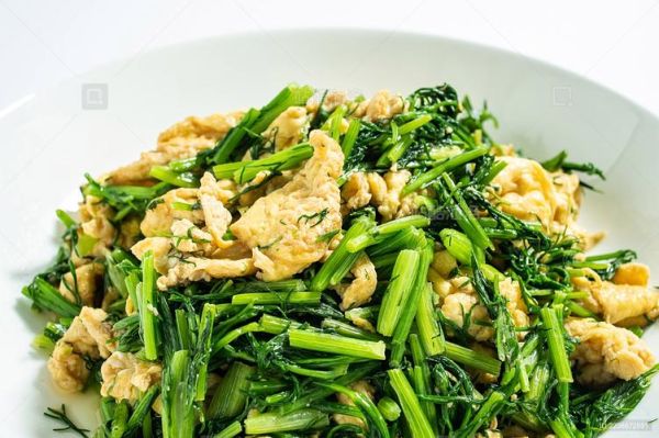 茴香苗炒鸡蛋怎么做_茴香苗炒鸡蛋的营养价值-第3张图片-山城妙识