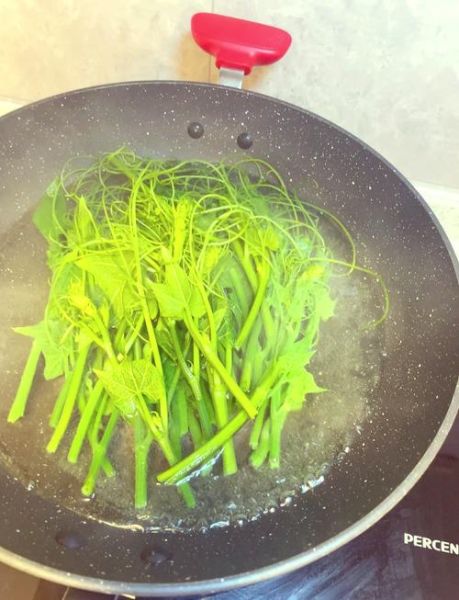 海藻龙须菜怎么做好吃_龙须菜凉拌做法大全-第3张图片-山城妙识