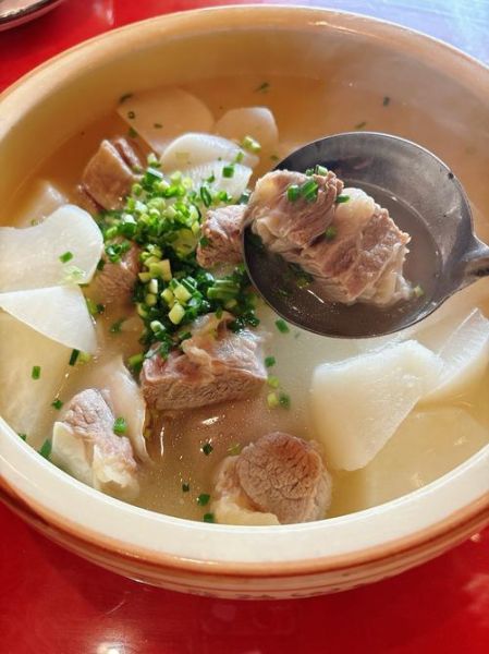 清炖牛肉汤怎么做好喝_清炖牛肉汤放什么调料-第1张图片-山城妙识