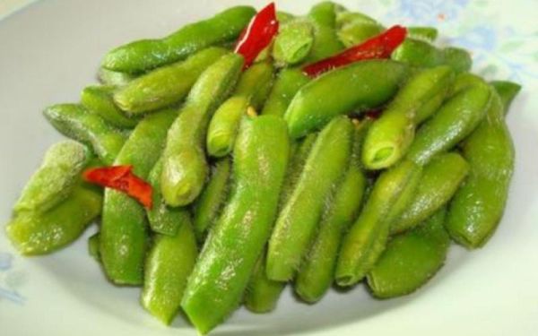 水煮毛豆热量高吗_水煮毛豆的营养价值有哪些-第3张图片-山城妙识