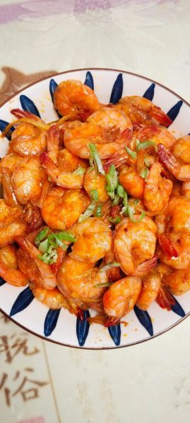 油焖大虾怎么做才入味_家常油焖大虾用不用去虾线-第2张图片-山城妙识 油焖大虾怎么做才入味_家常油焖大虾用不用去虾线-第2张图片-山城妙识
