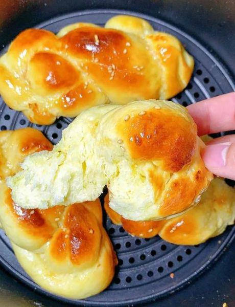 蜂蜜面包怎么做_蜂蜜面包配方比例-第2张图片-山城妙识