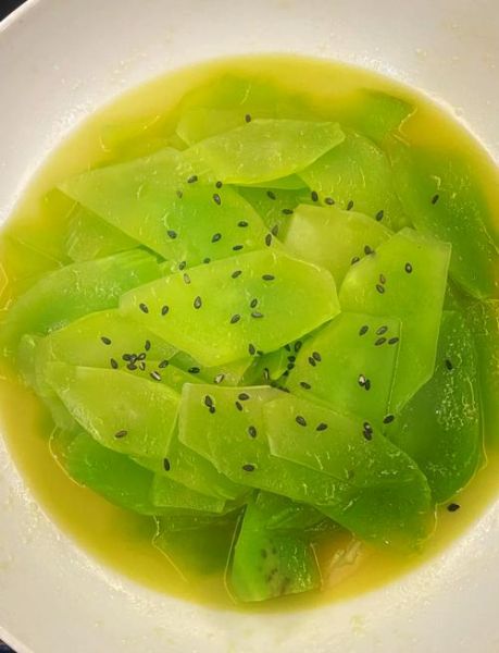 莴苣怎么炒_莴苣炒几分钟才脆-第1张图片-山城妙识