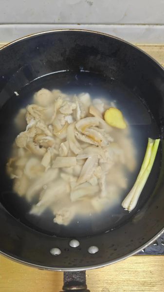 河蚌怎么清洗才干净_河蚌内脏清理步骤-第3张图片-山城妙识