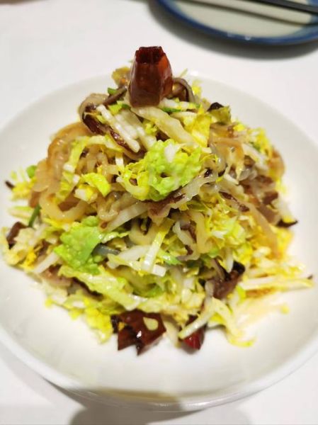 海蜇皮拌白菜心怎么做_海蜇皮拌白菜心需要焯水吗-第1张图片-山城妙识